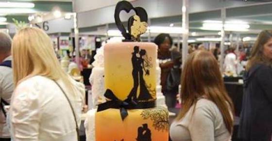 This Cake Makes Me Tear Up a Little | ThatViralFeed