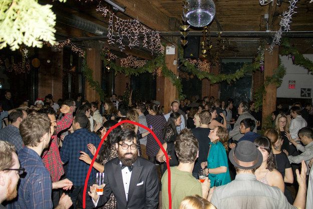 15 Awkward Moments That Happens At Every Holiday Office Party ...