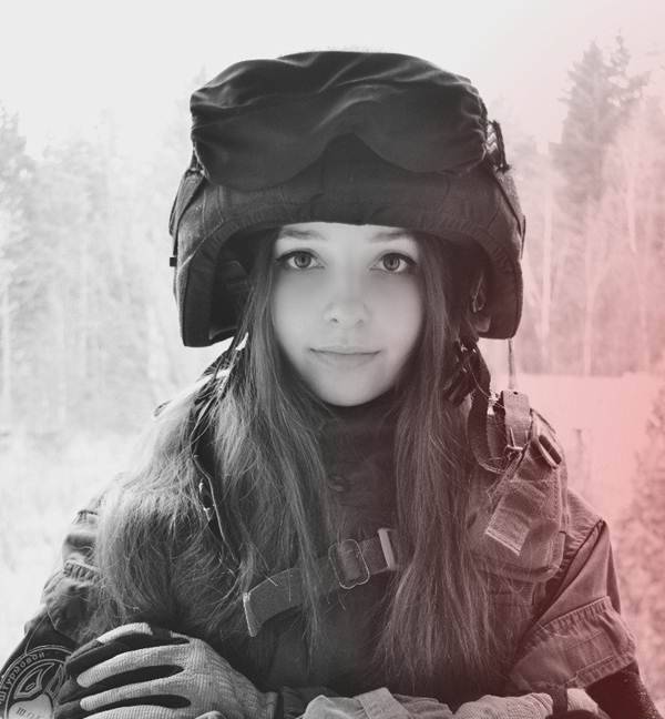 Meet Elena Deligioz, The Most Beautiful Soldier You'll Ever See ...