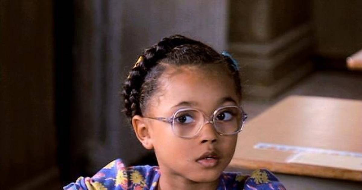 Remember This Little Girl From ‘Matilda?’ Well, Here’s How She Looks Today. | ThatViralFeed