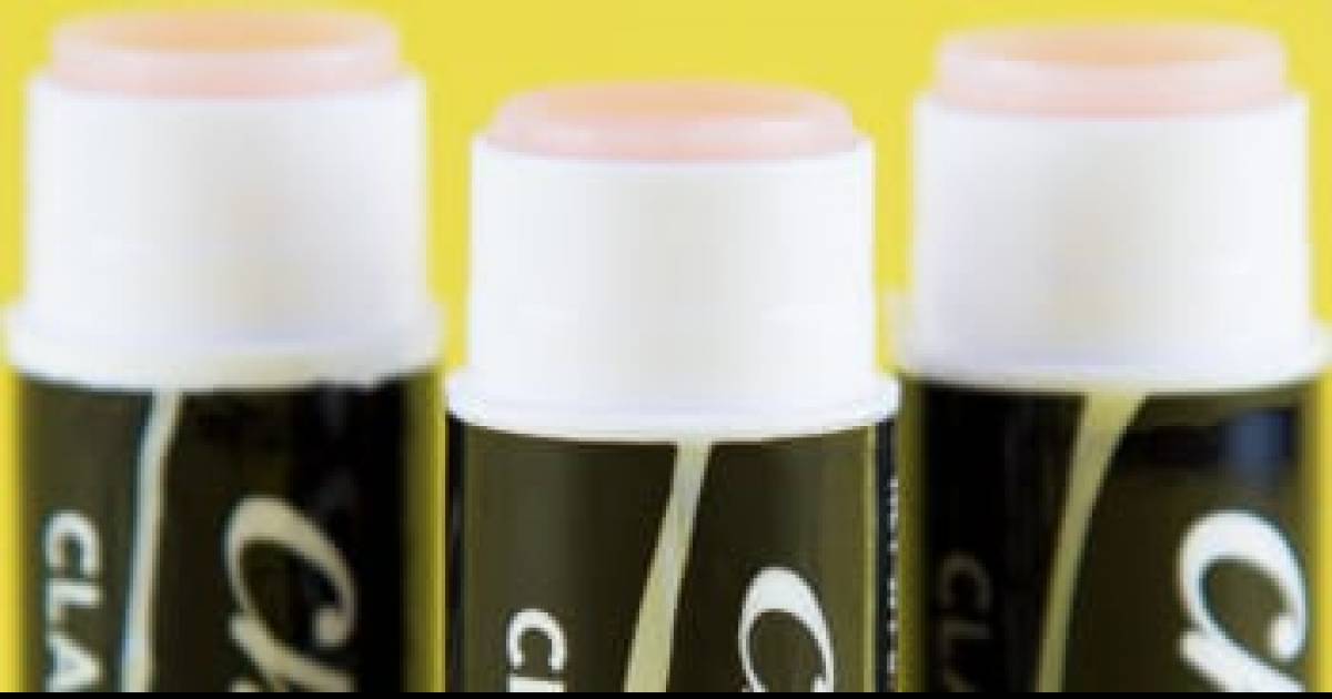 8 Surprising Ways To Use ChapStick You Might Not Know About | ThatViralFeed