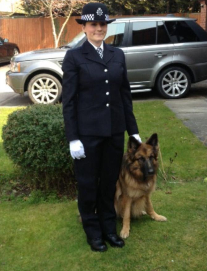 Ex-Cop Charlotte Rose Earns Whopping $1.6M From OnlyFans After Ditching ...