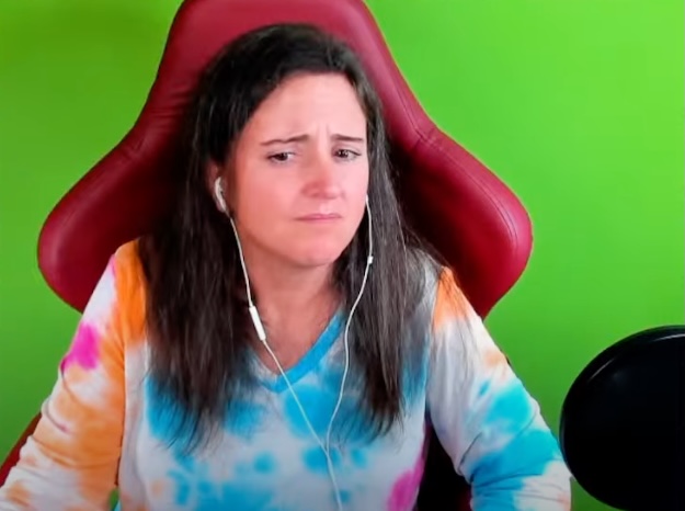 True Crime YouTuber Slammed For Charging People To See Autopsy Photos ...