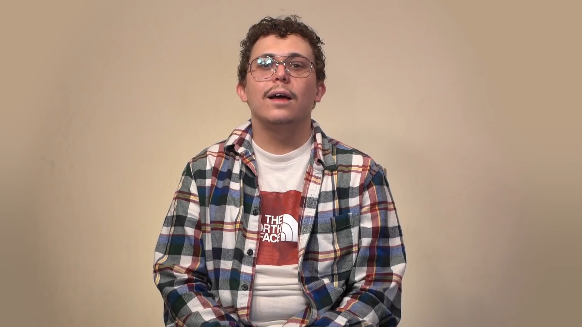 Guy Who Went Viral 'Holding In Fart' Explains What Was Really Happening ...